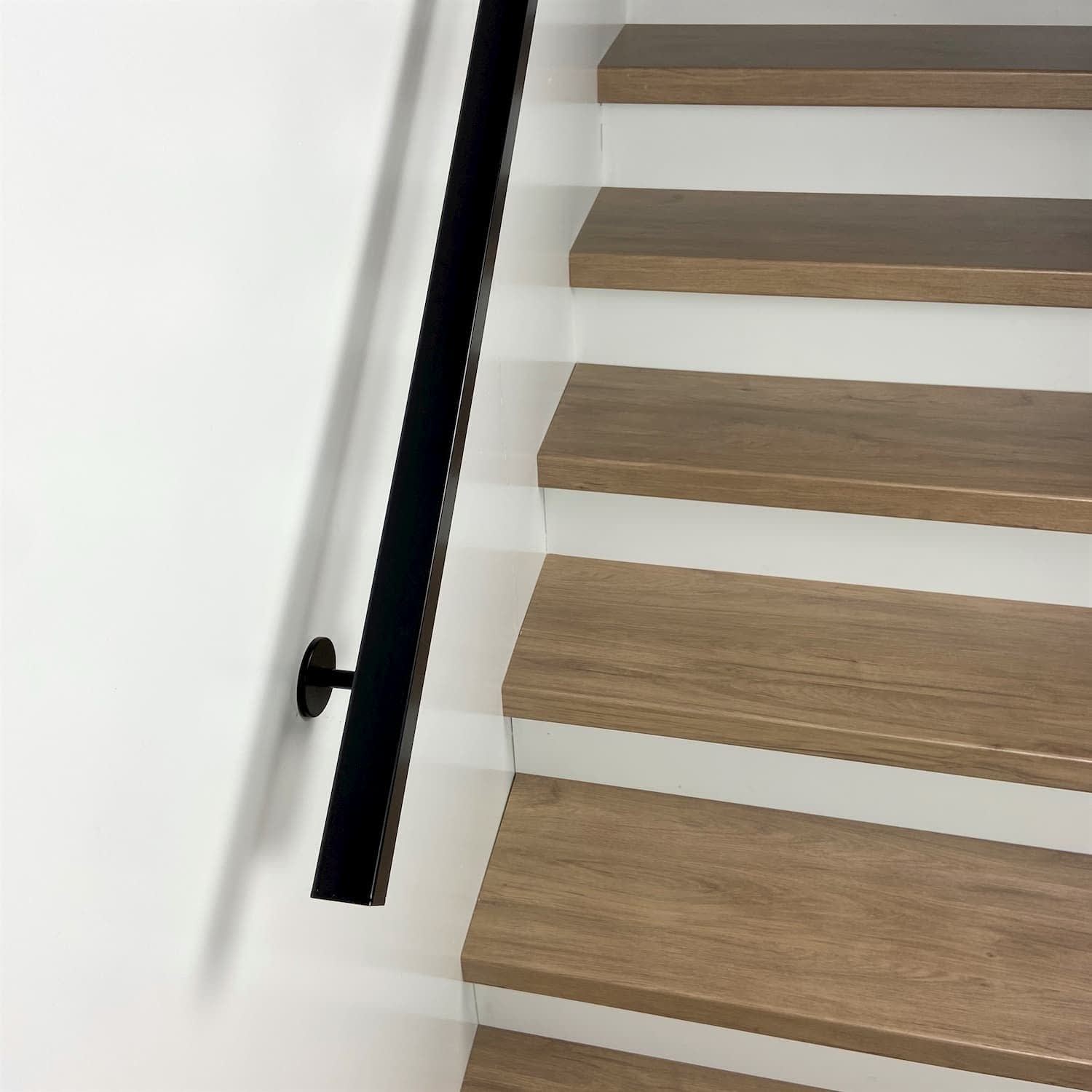 Stalen trapleuning vierkant: RVS - Zwart - Trapleuningexpert