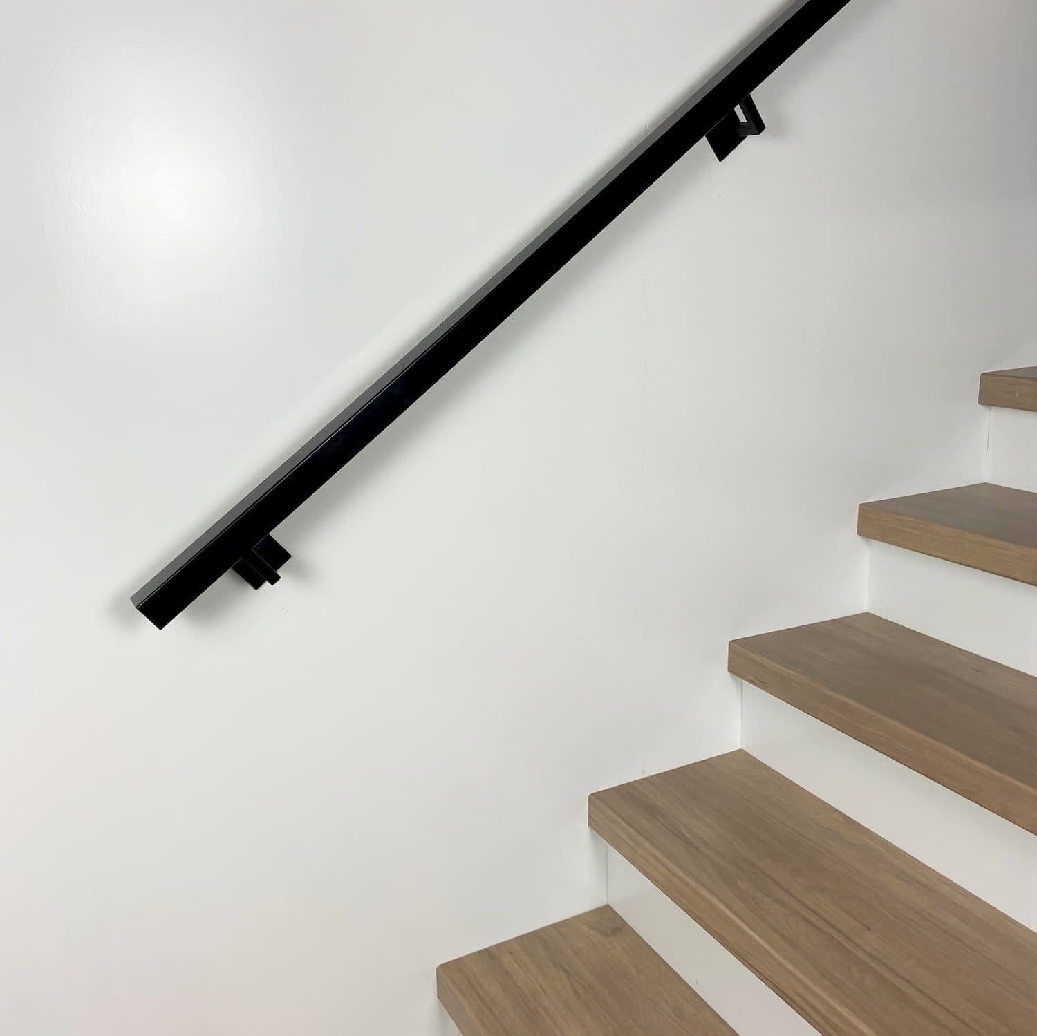 Stalen trapleuning vierkant: RVS - Zwart - Trapleuningexpert