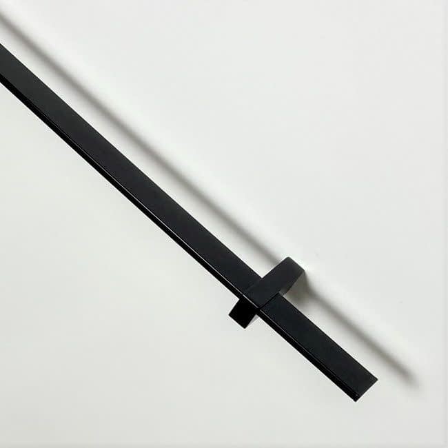 Zwarte roestvast stalen trapleuning | Plat (40x10 mm) - Trapleuningexpert