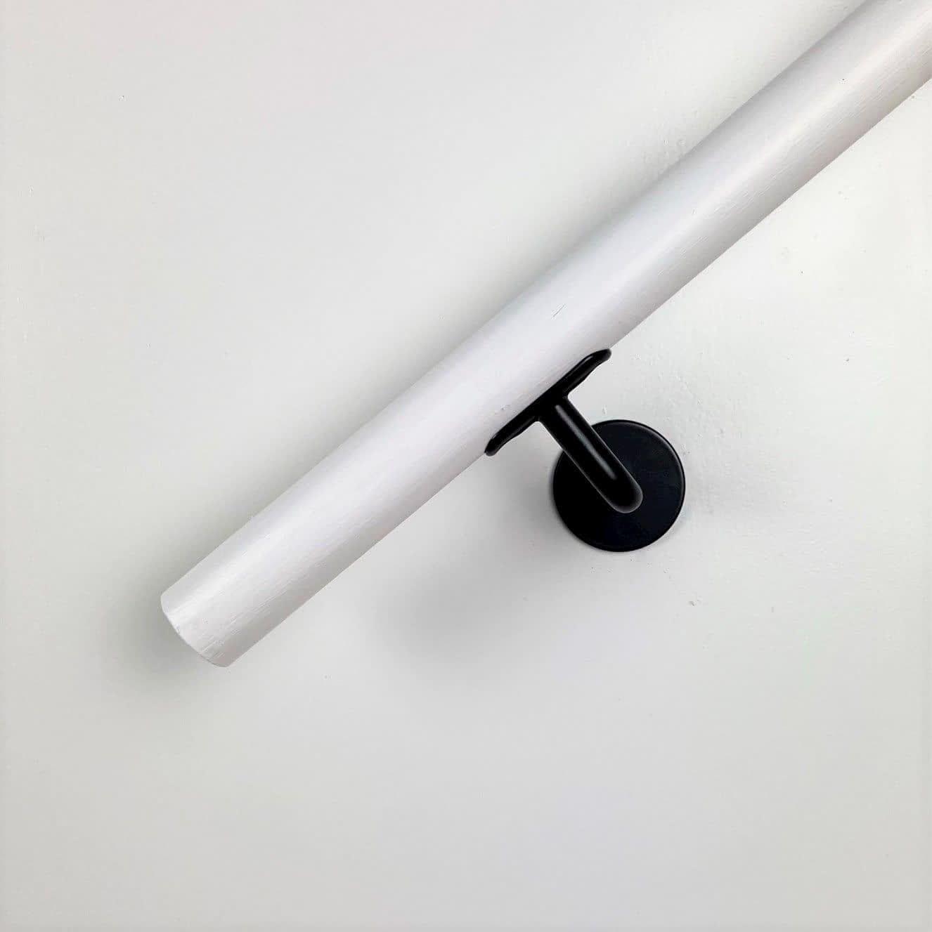 Houten trapleuning rond: Hardhout - Wit - Trapleuningexpert