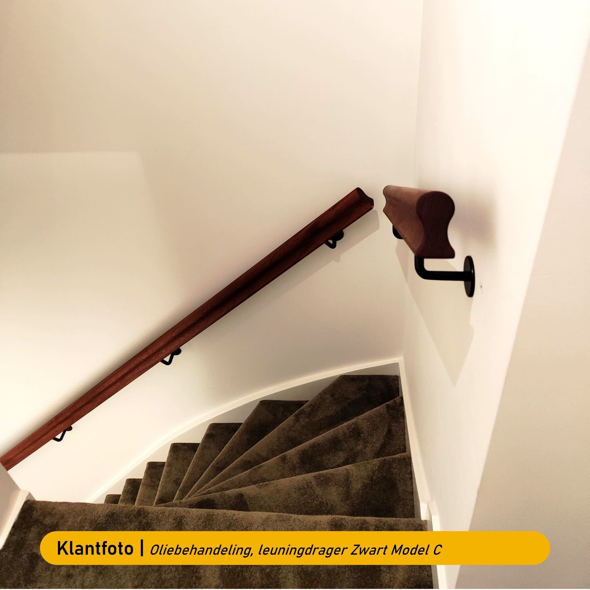 Houten trapleuning sleutelgat: Mahonie - Trapleuningexpert